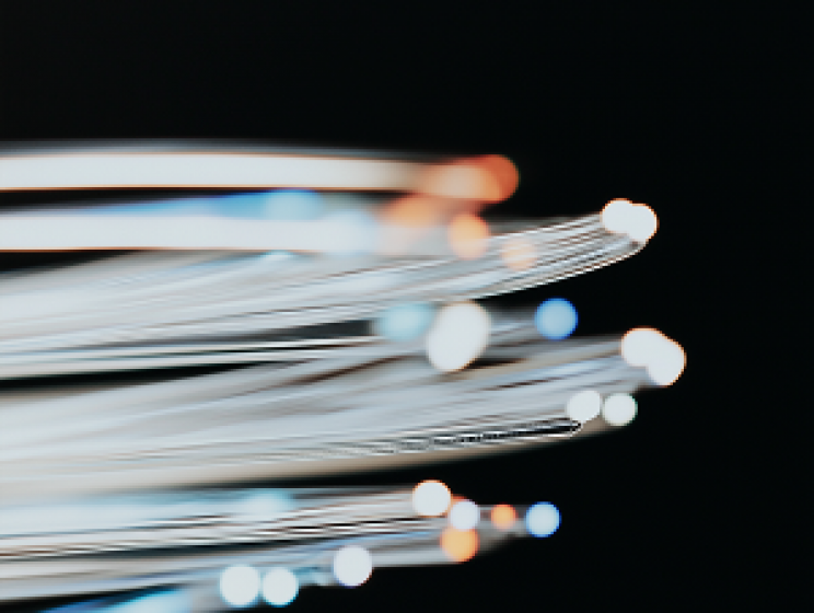 Oriole Networks | Photonic Networking for AI